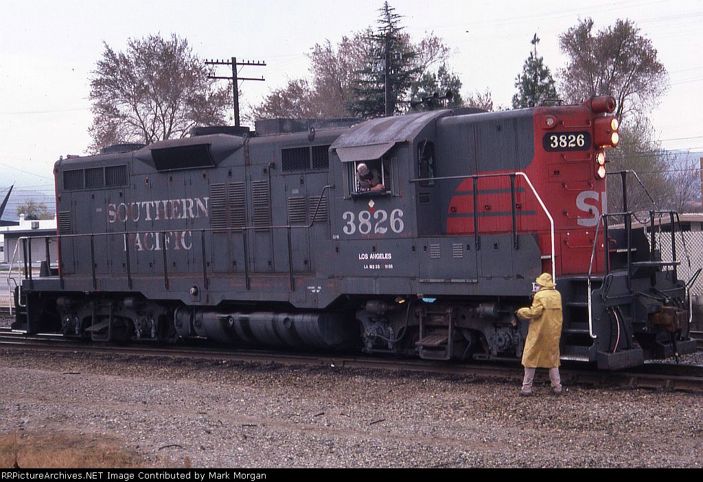 SP GP9E 3826